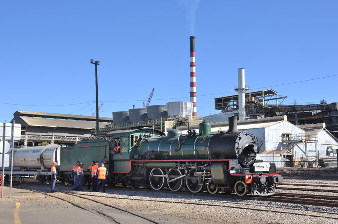 Q150 Train - Townsville to Mt Isa